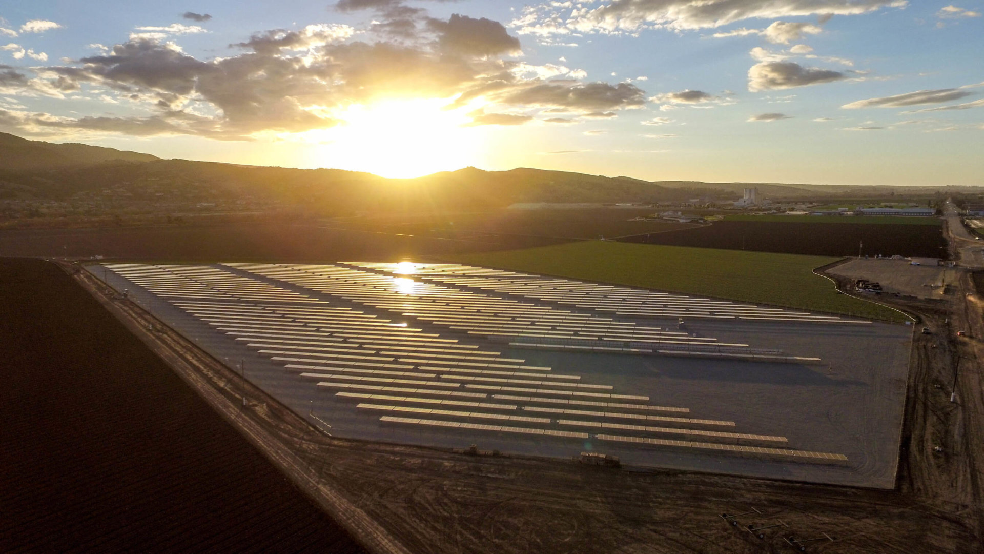 CalCom Launches Fund To Build Solar, Storage For California Farmers ...