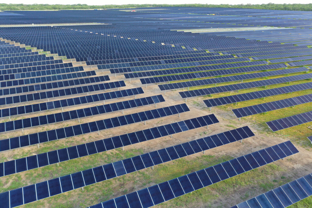 Vistra Brings Brightside Online as First of Seven Renewable Energy Projects in Texas - Solar ...